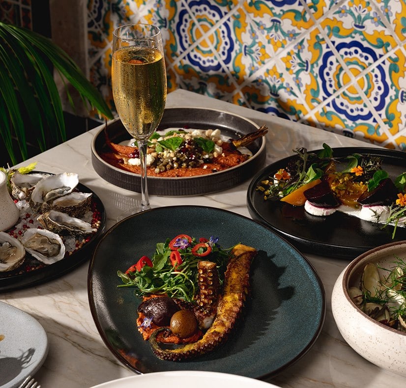 Oceanfront Dining at Our La Jolla Resort -| La Valencia Hotel